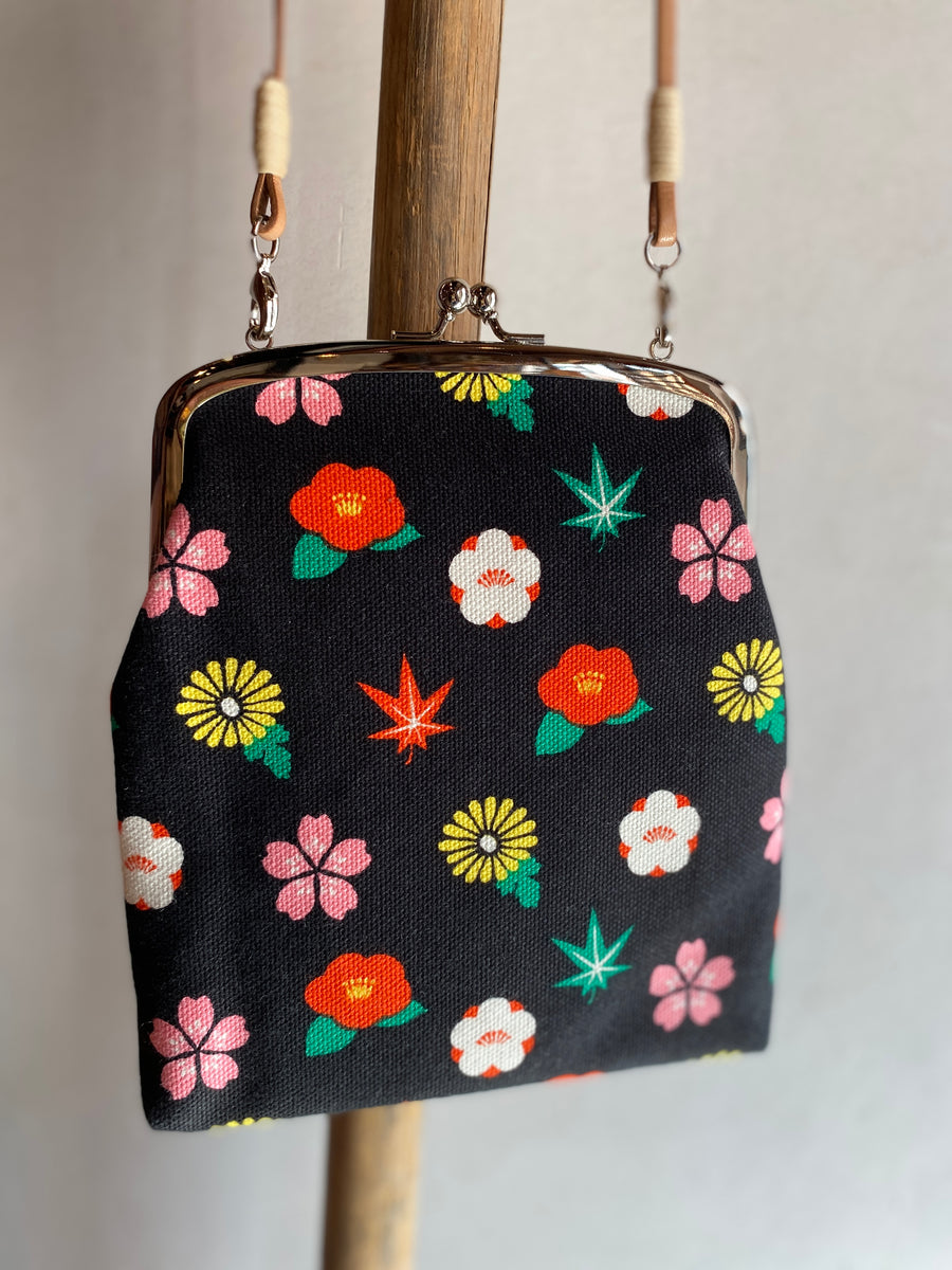 Flower Play Pattern Pouch | Chirimen and Japanese Goods | WABISUKE